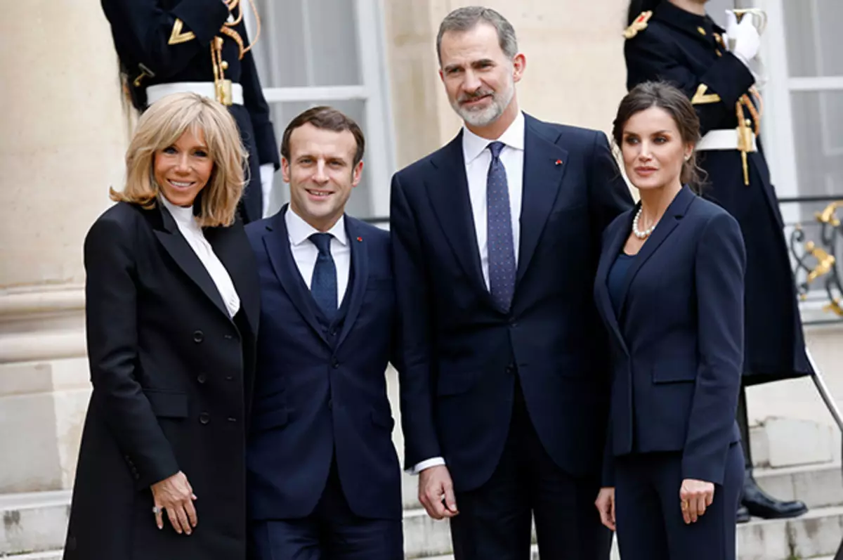 Cib thiab Emmanuel Macron, King Philip vi thiab Poj huab tais Letitia