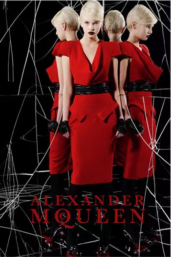 Grafik Alexander McQueen. 342753_7