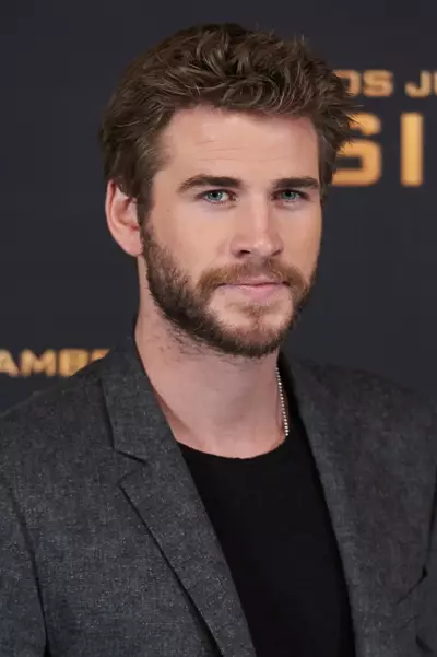 Liam hemsworth.