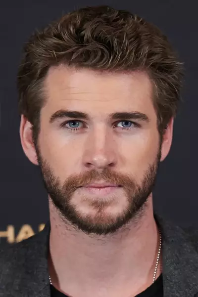 Liam hemsworth.