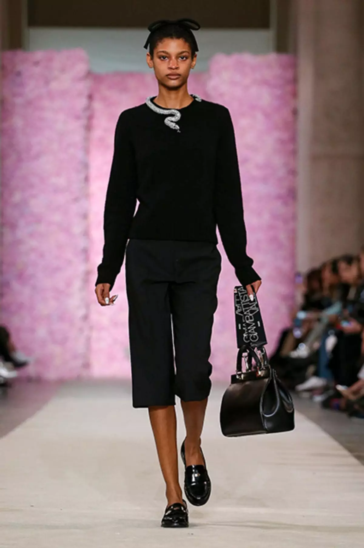 Icyumweru cy'imyambarire i Paris: Elena Perminova, Sheilin Woodley n'abandi kuri Erekana Giambattista Valli 35195_27