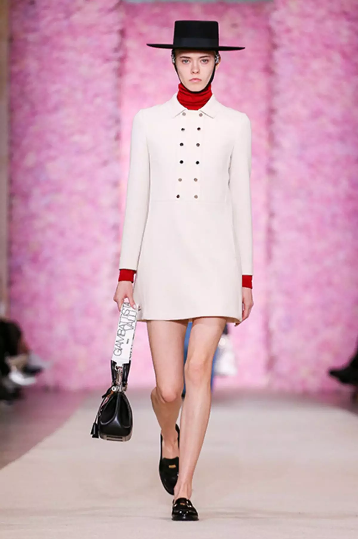 Java e modës në Paris: Elena Perminova, Sheilin Woodley dhe të tjerë në Show Giambattista Valli 35195_33