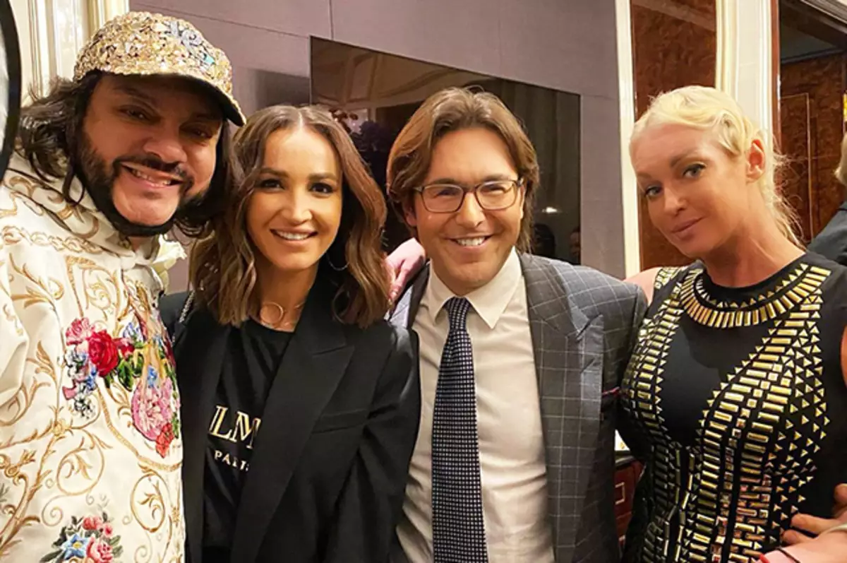 Philip Kirkorov, Julia Baranovskaya, Anastasia Volochkova i inne na imprezie Andrei Malakhov na cześć Maslenitsa