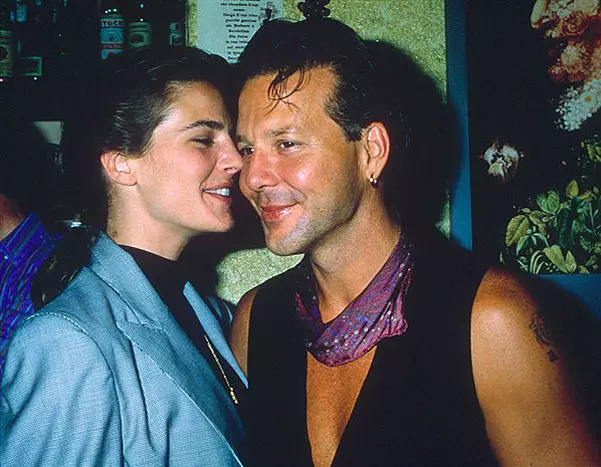 Terry Farrell und Mickey Rourke