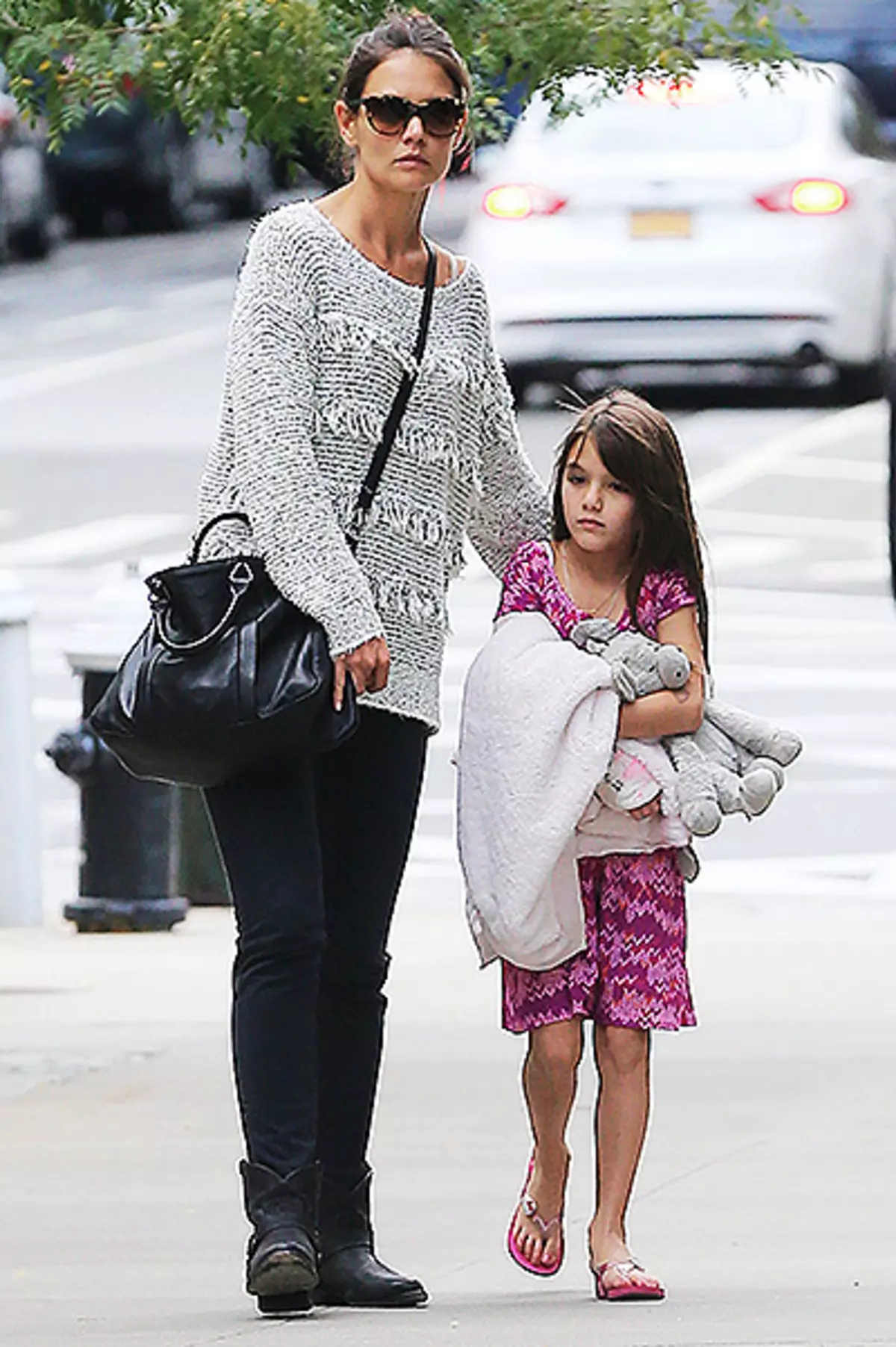 Suri Cruz amb Katie Holmes va anar a la manicura