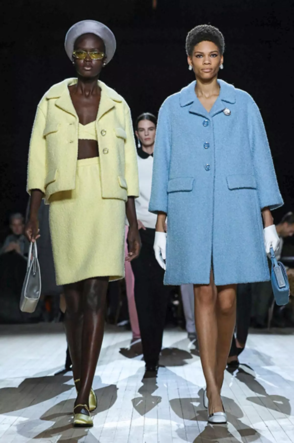 Fashion Week i New York: Miley Cyrus, Naomi Campbell, Hadid Sisters på Marc Jacobs 37297_13