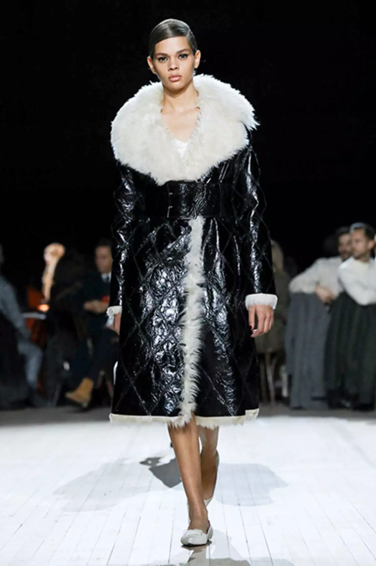 Fashion Week i New York: Miley Cyrus, Naomi Campbell, Hadid Sisters på Marc Jacobs 37297_24