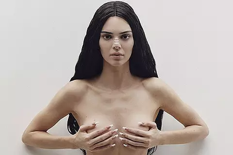 Kendall Jenner, Dasha Garaj Magazine için bir fotoğraf çekimi oynadı