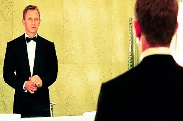 Daniel Craig.