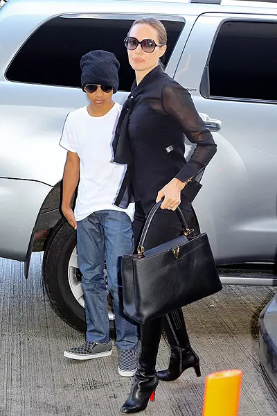 Angelina Jolie con fillo Maddox