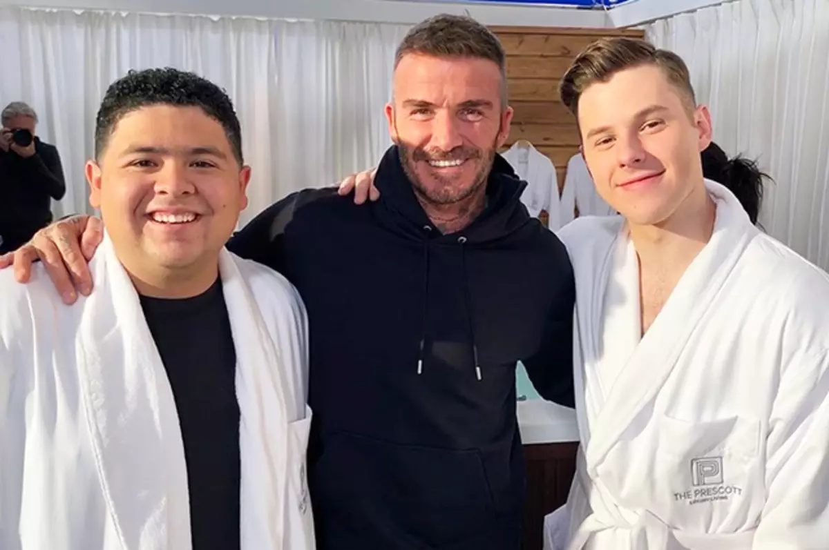 David Beckham avec Rico Rodriguez et Nolan Gould