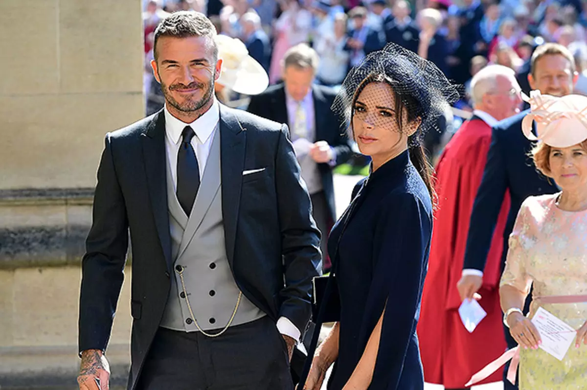 Davíð og Victoria Beckham selja klæði sín úr brúðkaupinu Prince Harry og Megan Marcle