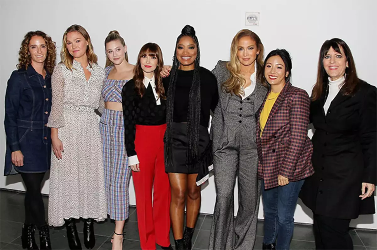 Lelie Reinhart, Lorin Spafia, Kek Palmer, Jennifer Lopez en Constance Wu