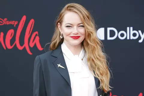 Emma Stone werd voor het eerst gepubliceerd na de geboorte van een kind