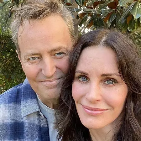 Matthew Perry an Courtney Kock