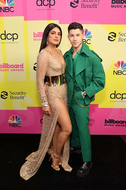 Powitanie Chopra i Nick Jonas