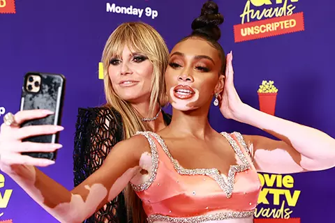 Heidi Klum, Paris Hilton, Winnie Harlow la MTV Movie & TV Awards Premii Ceremonia de premiere: Unspirivat