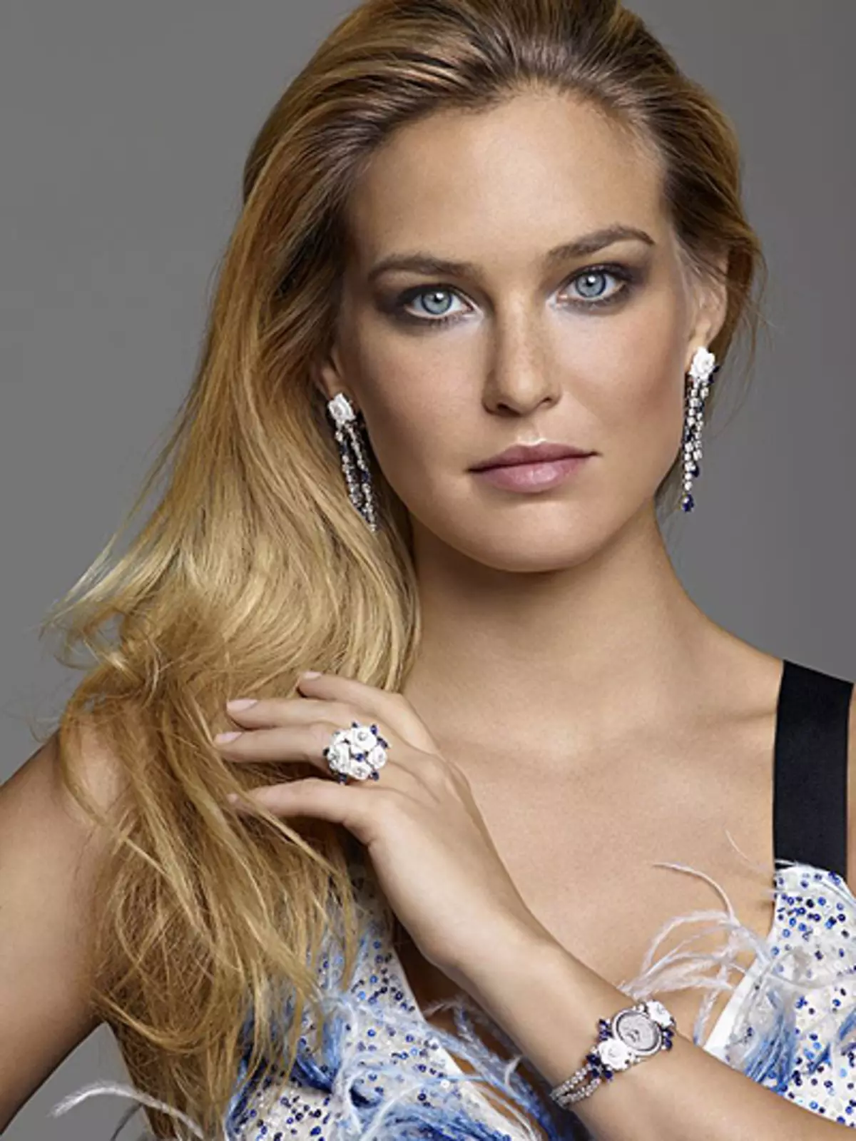 Bar Rafaeli yn PIAGET 2013 Advertisingskampanje