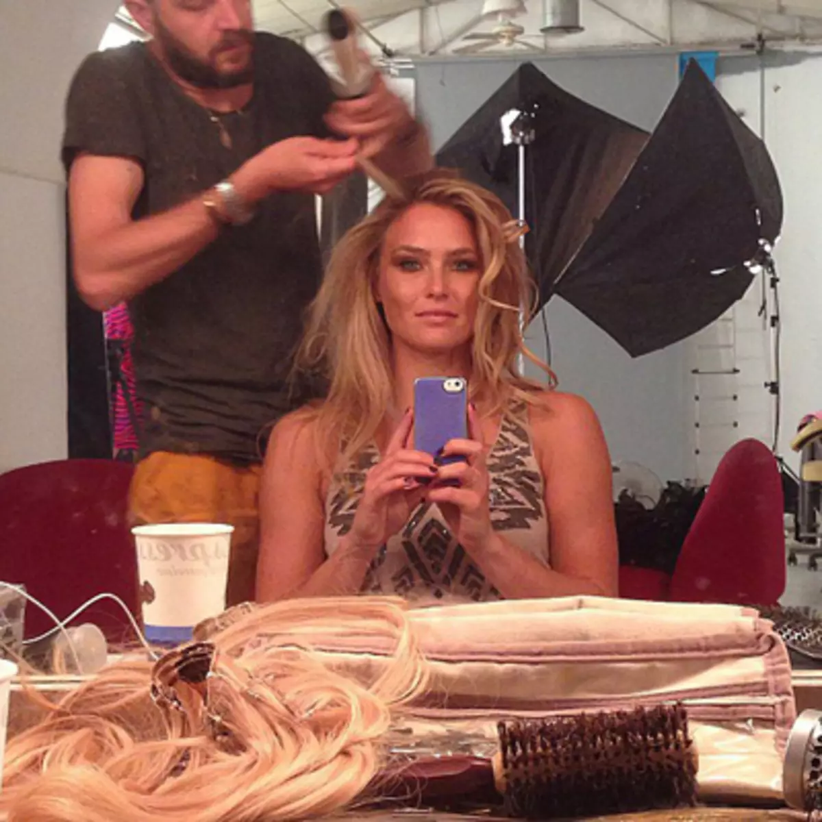 Stylist πληγή πάνω από Bar Rafaeli