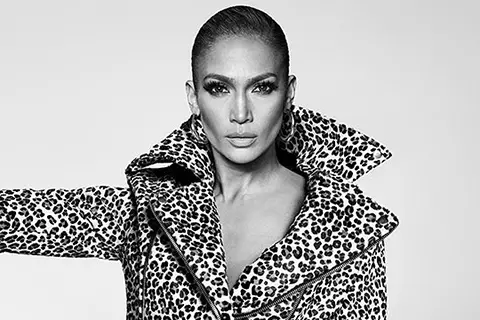 Jennifer Lopez ya gabatar da sabon tarin takalmin a cikin kamfen din talla