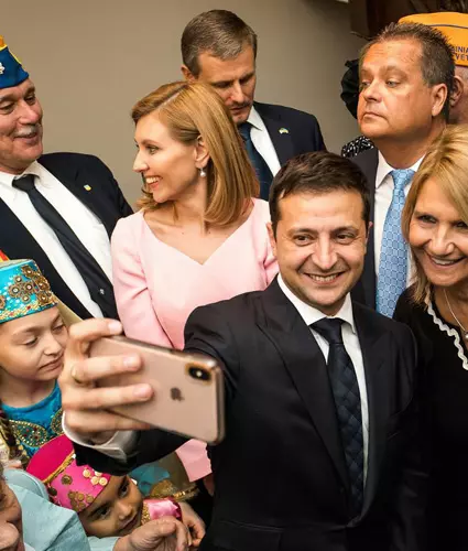 Vladimir dhe Elena Zelensky në Institutin e Ukrainës të Amerikës