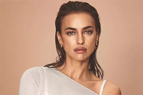 Irina Shayk näytteli Intimissimi mainoskampanjassa