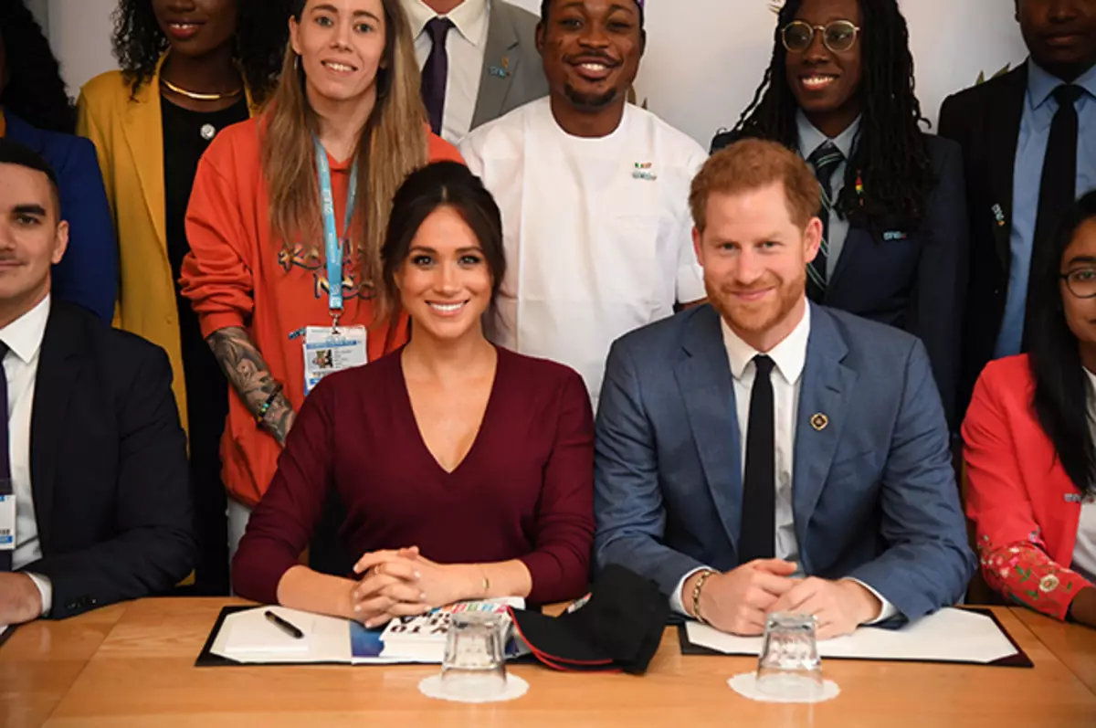 Migan ohun ọgbìn ati Prince Harry