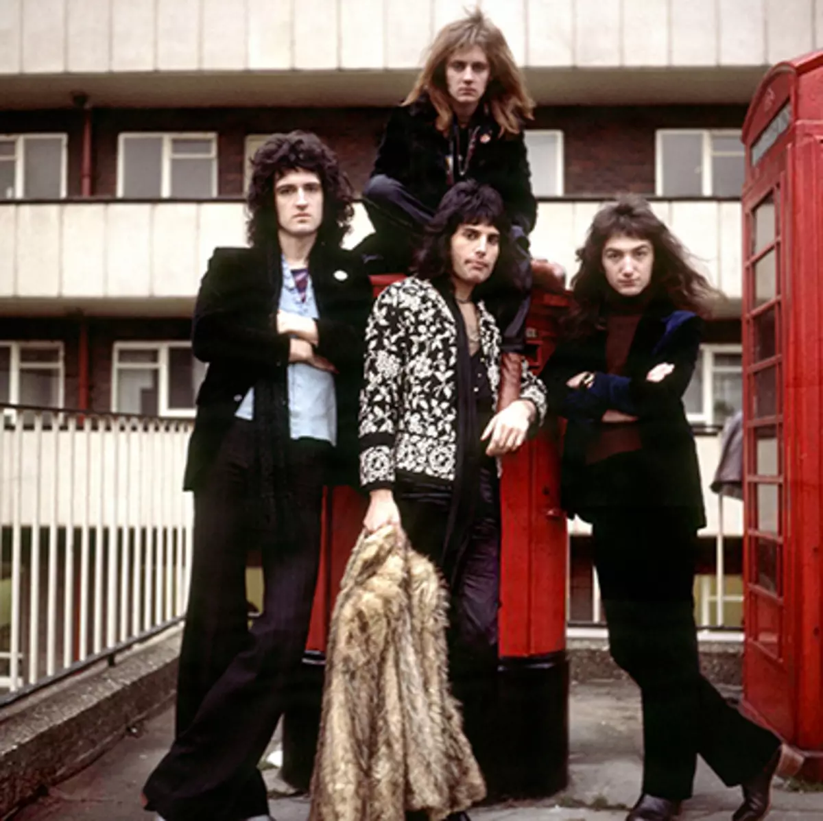 Queen Group: Brian Kann, Roger Taylor, Freddie Merkur a John Dicon