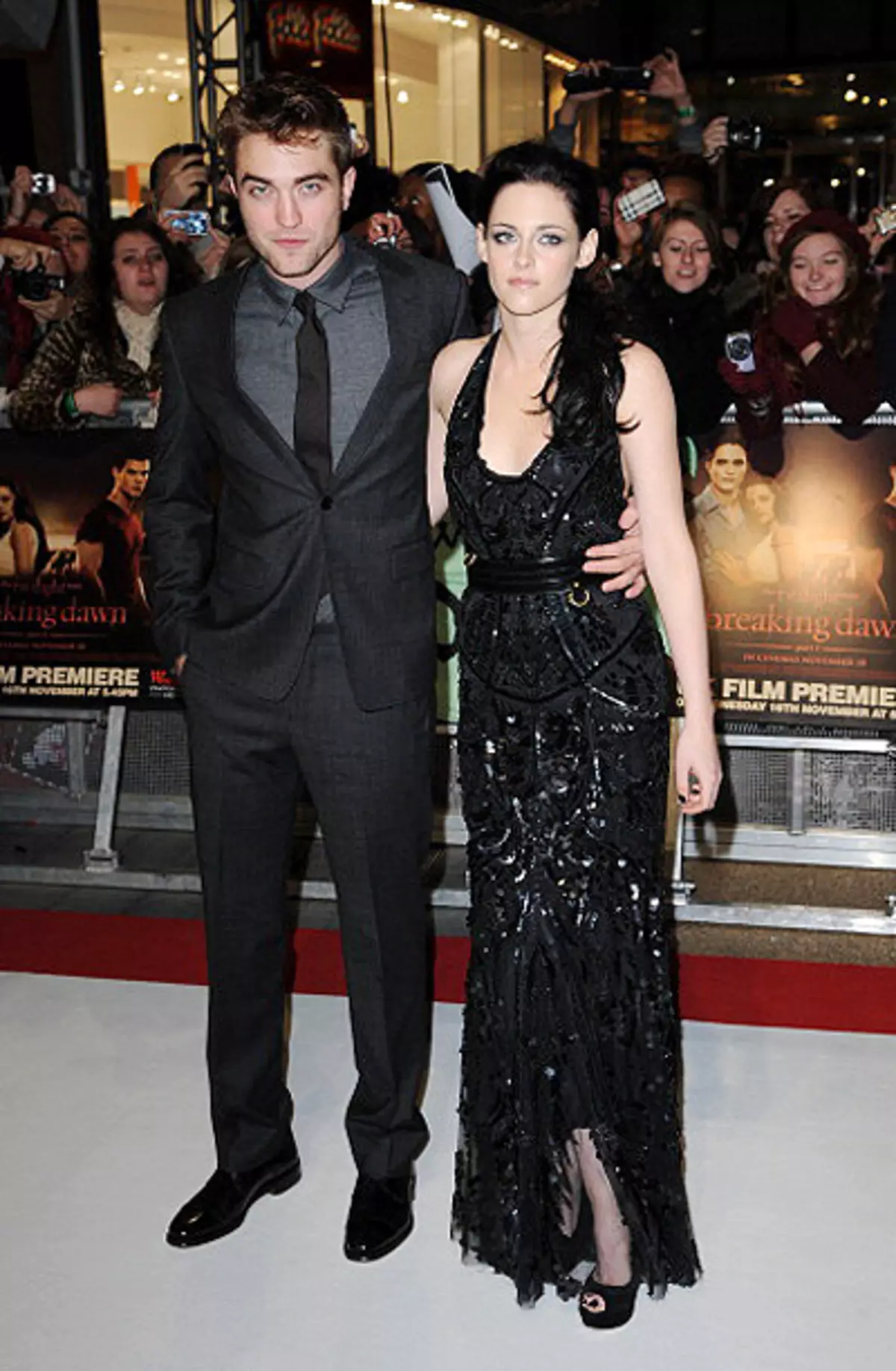 Robert Pattinson və Kristen Stewart: Həmişəkindən daha yaxındır