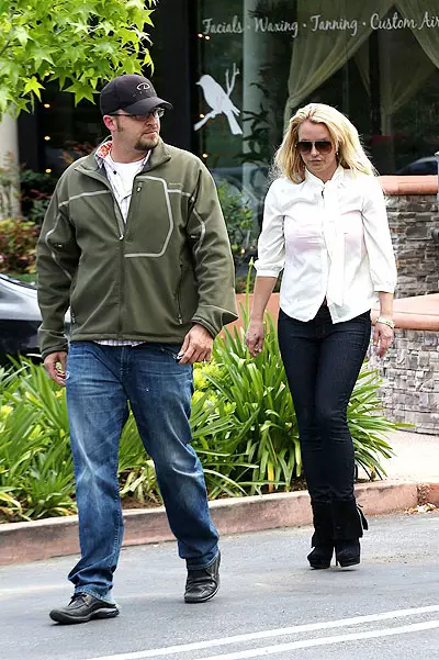 Britney Spears a fice daga wurin motsa jiki a cikin California