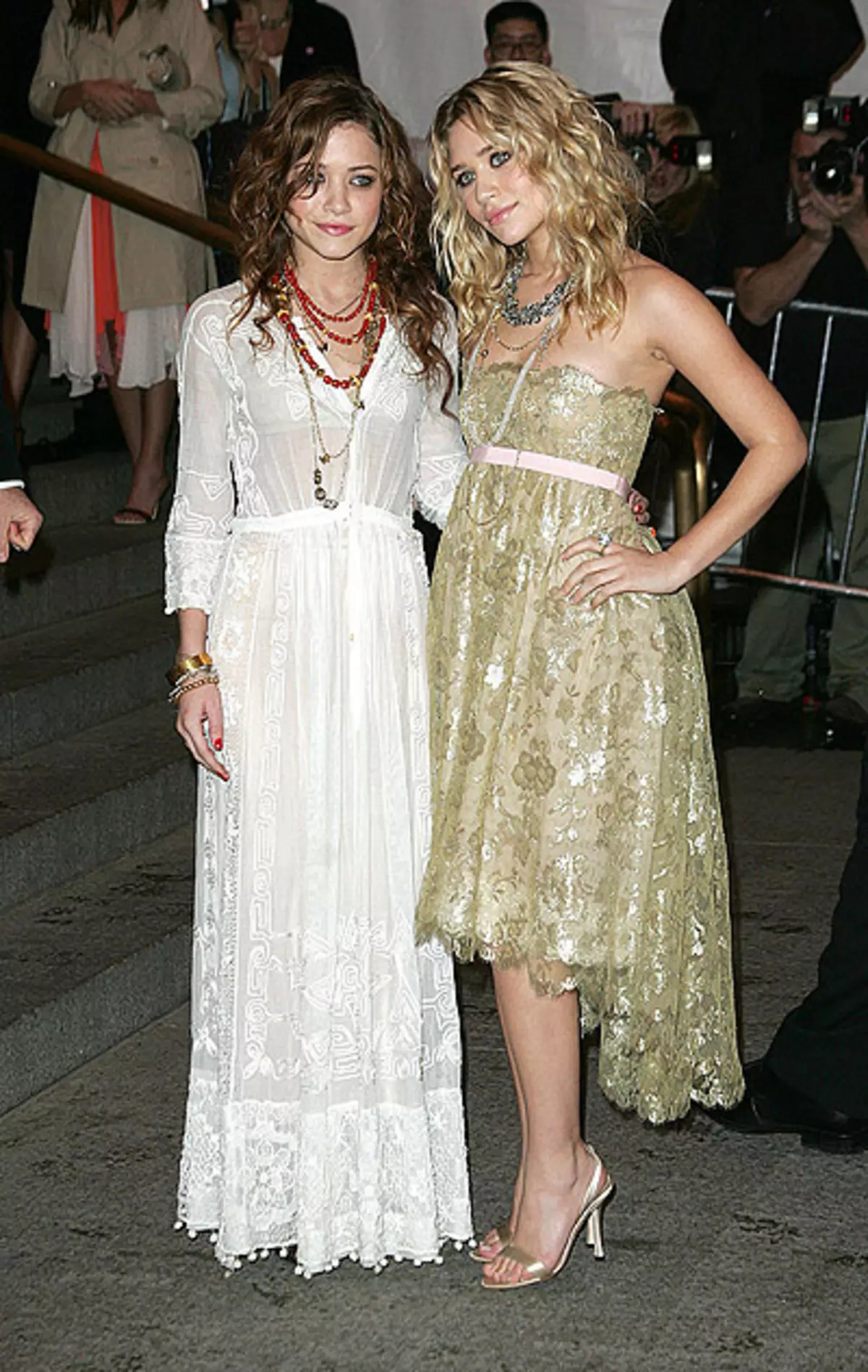 Mary Kate und Ashley Olsen im Jahr 2005 auf Met Gala