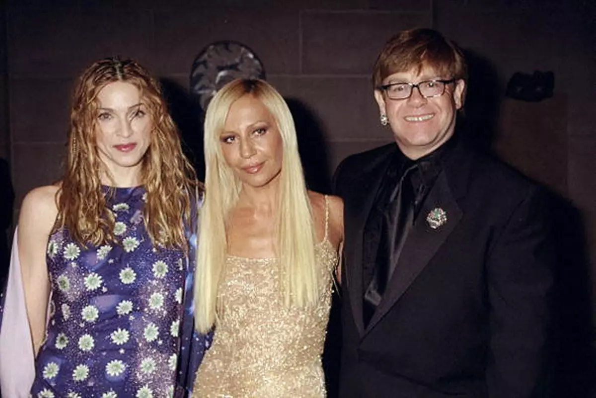 Madonna, Donatella Versace, Elton John fl-1997