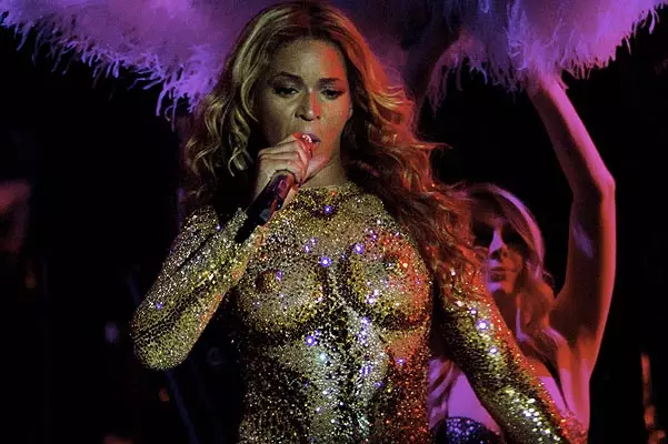 Star Caprice: Gastro Rayer Beyonce'in detayları