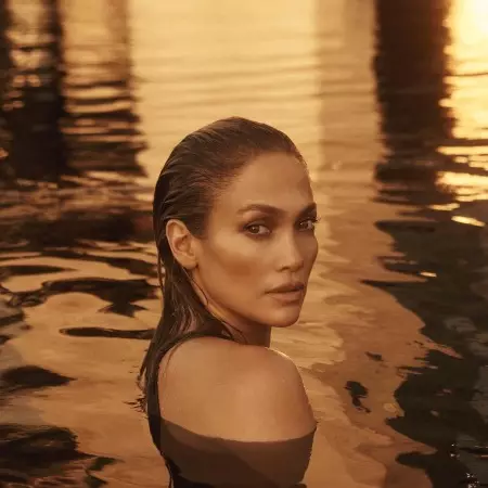 Jennifer Lopez