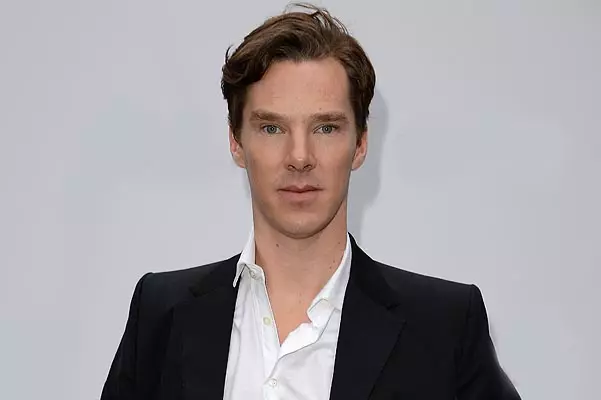 బెనెడిక్ట్ cumberbatch ఒక రోజు 4000 కేలరీలు మారింది