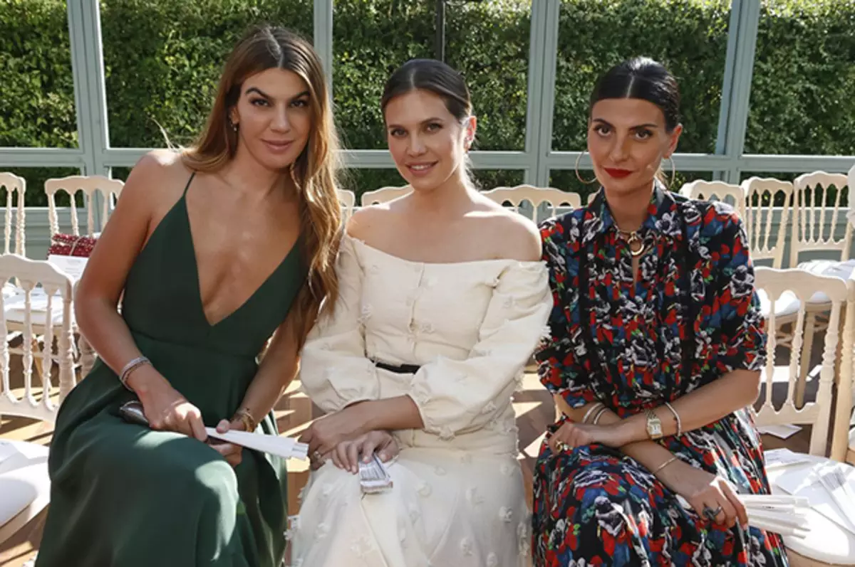 Bianca Brandolini D'Dasha、Dasha ZhukovaとGiovanna Battalia Engelbert