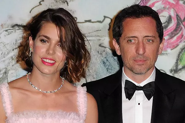 Charlotte Kaziragi และ Gad Elmaleh