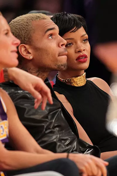 Rihanna da Chris Brown: Bikin aure zai faru a wannan bazara? 62696_4