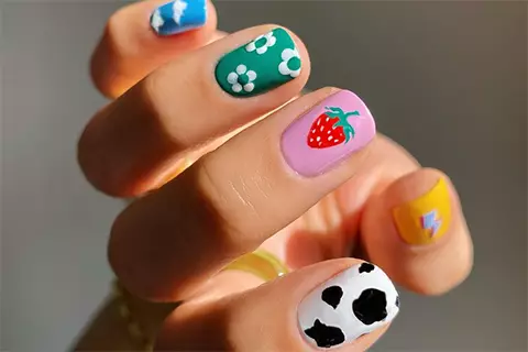 Smiley, mucche e libertà di creatività: 8 idee fantastiche per la manicure di primavera