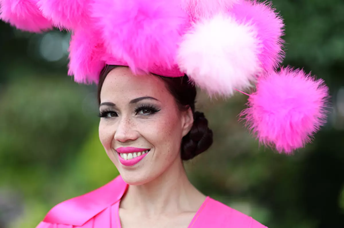 Tamaitai i le Royal Ascot 2019: O le sili ona muamua pulou