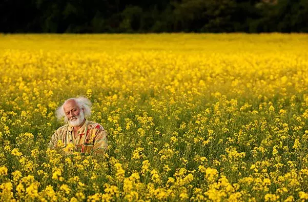 Bandhiga Slava Durak.