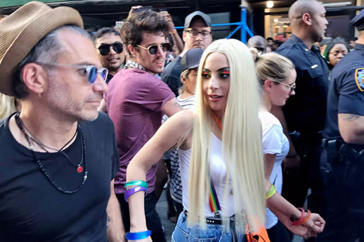 Christian Carino a Lady Gaga