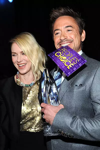 Vanhu vakasarudzwa venhema Awards 2013 Robert Downey Junior Naomi Watts