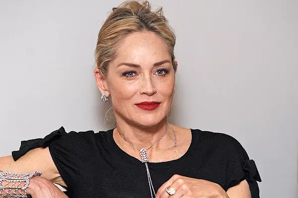 Alahas Shopping Sharon Stone sa Milan.