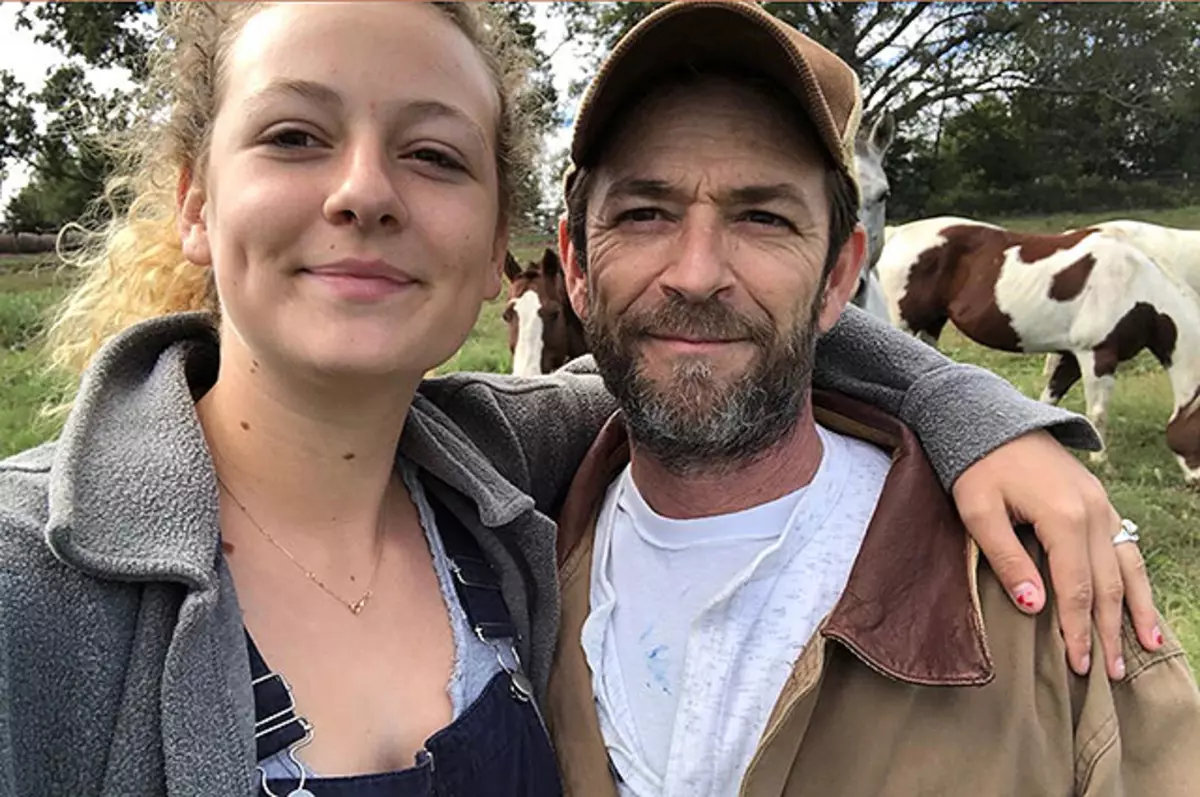 Luke Perry tütar vastas süüdistuste puudumise pärast tema isa surma