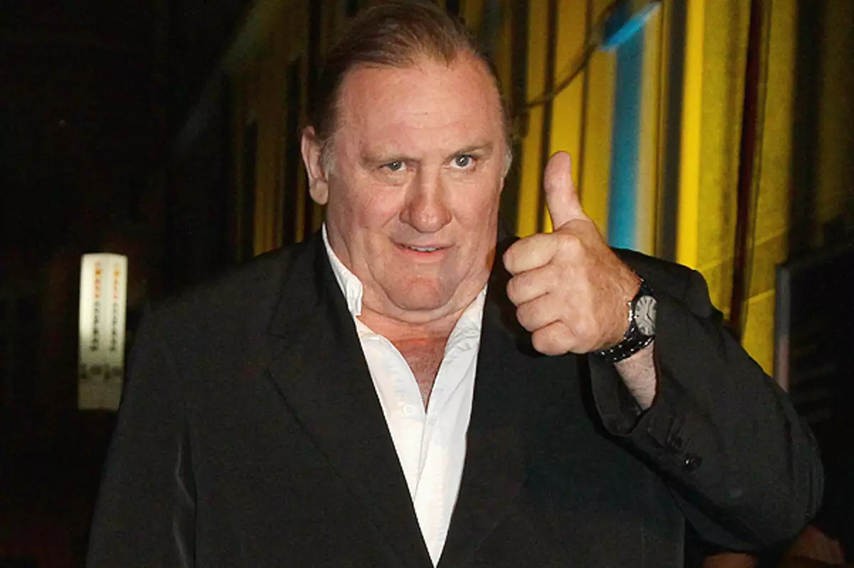 Gerard Depardieu रूस में जाने के विपरीत नहीं है 74756_2