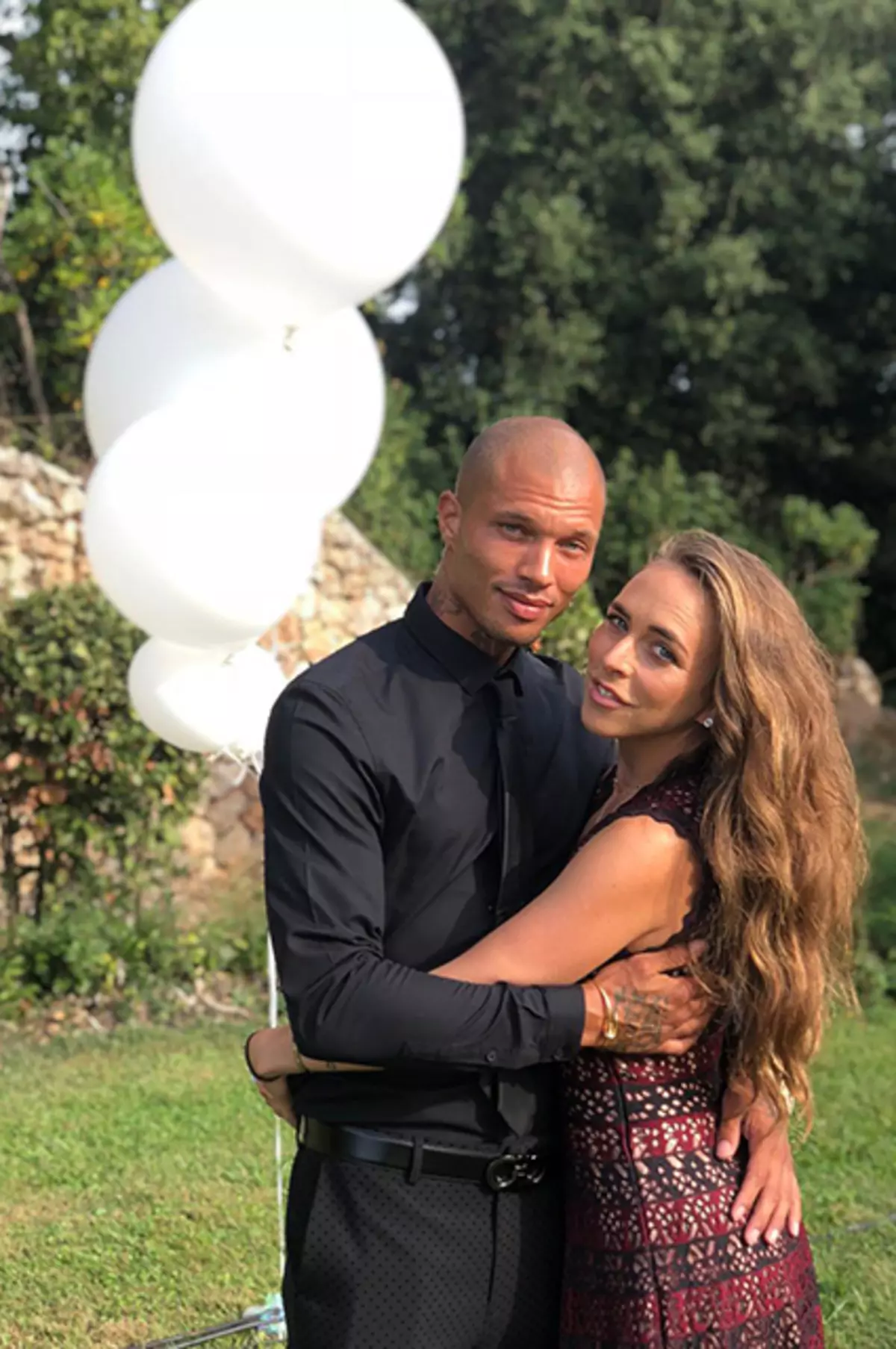 Jeremy Ħallat u Chloe Green