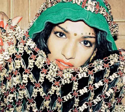 M.i.a. Jalouse jurnalında