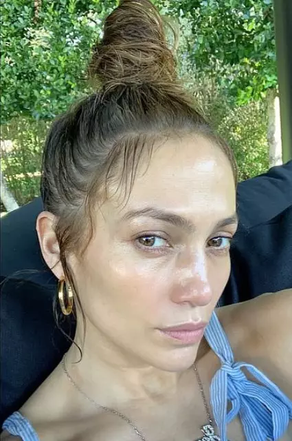 Jennifer lopez