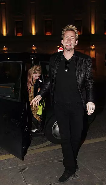 Avril Avalanie con el novio Cheroger